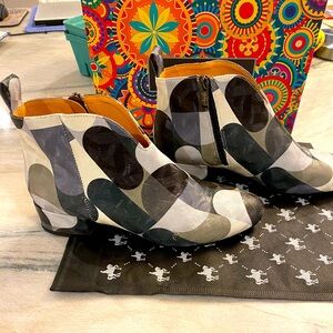 Embassy London | Shoes | Embassy London Side Zip Boots | Poshmark